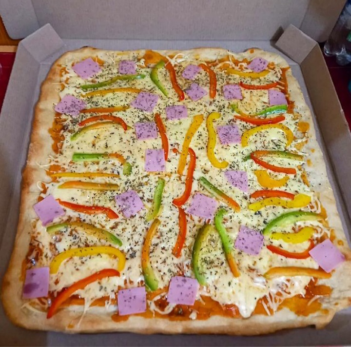 Pizzas Familiares | Comida Rápida y Delivery | Productos